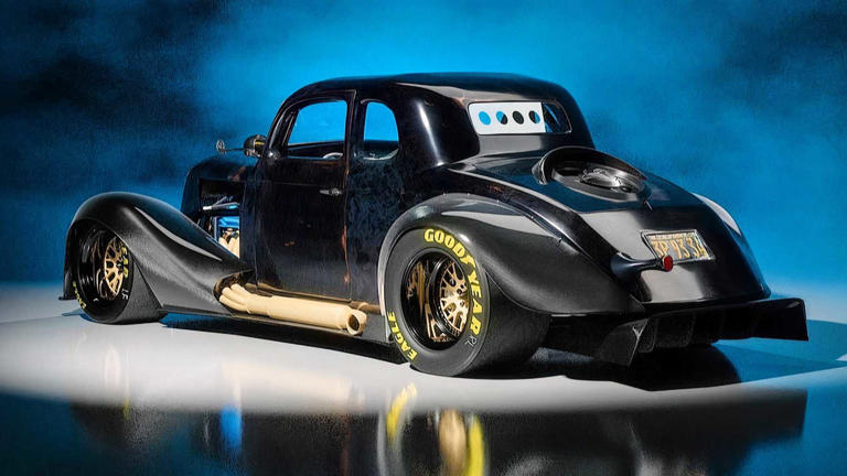 Absolutely Wild 1935 Plymouth Packs a Viper V10 and Corvette GT1 Chassis