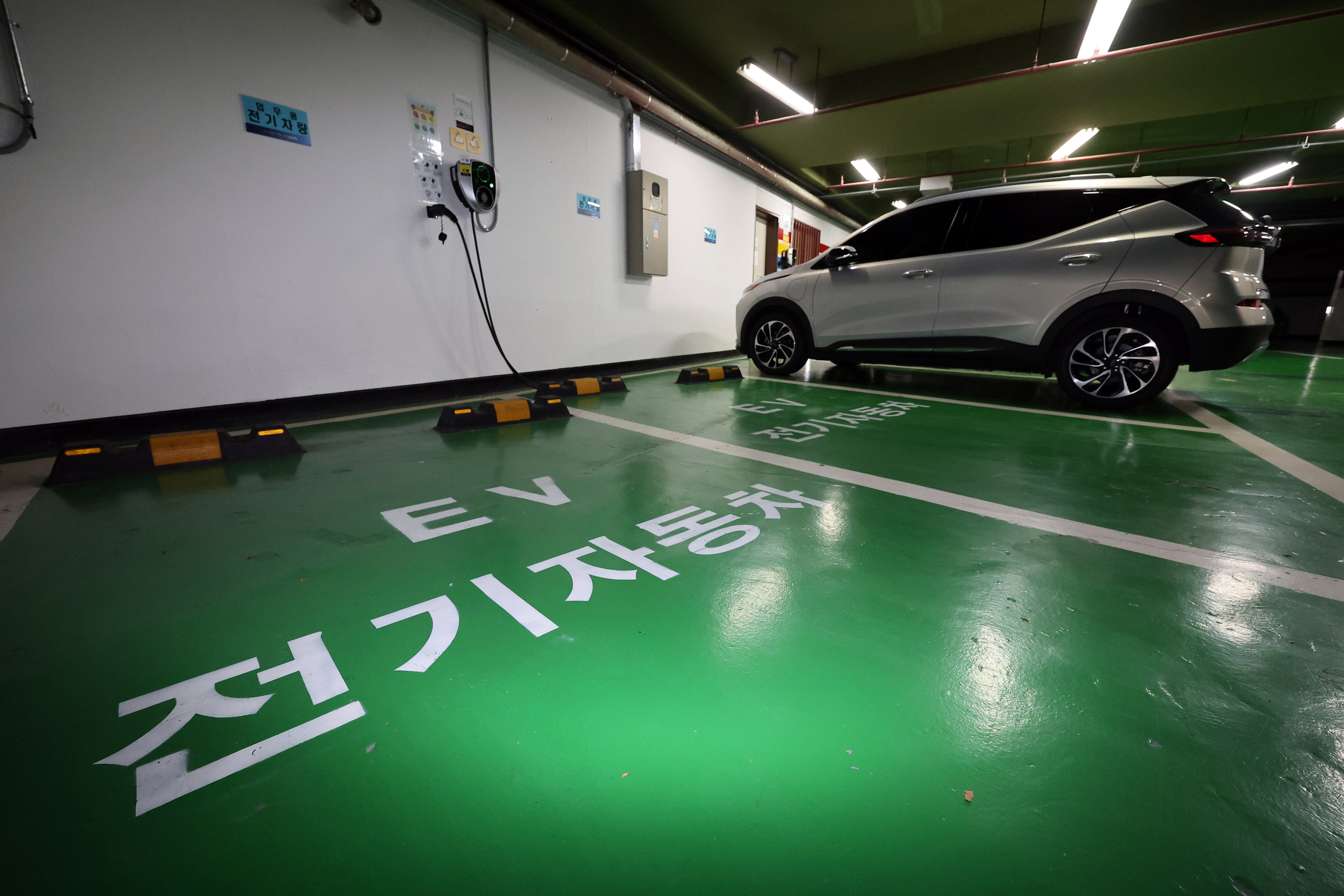 South Korea Electric Vehicle Registrations Surpass 800,000
