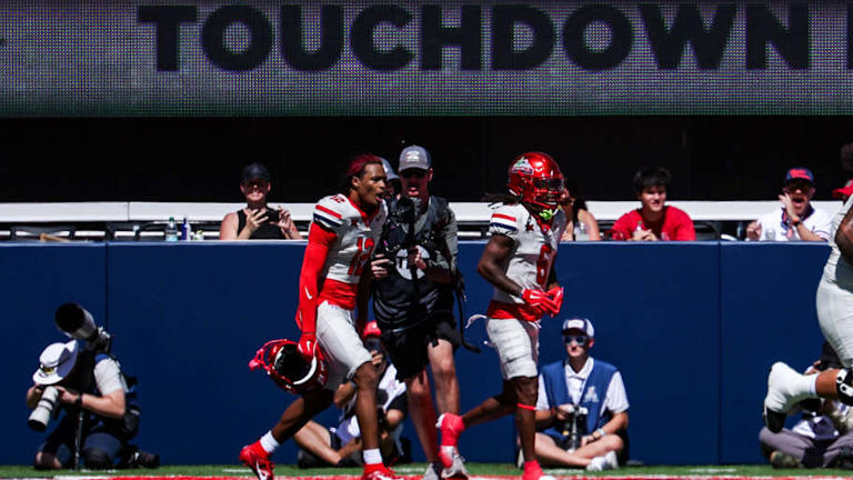 Arizona’s Wide Receivers Showing Major Progress This Season