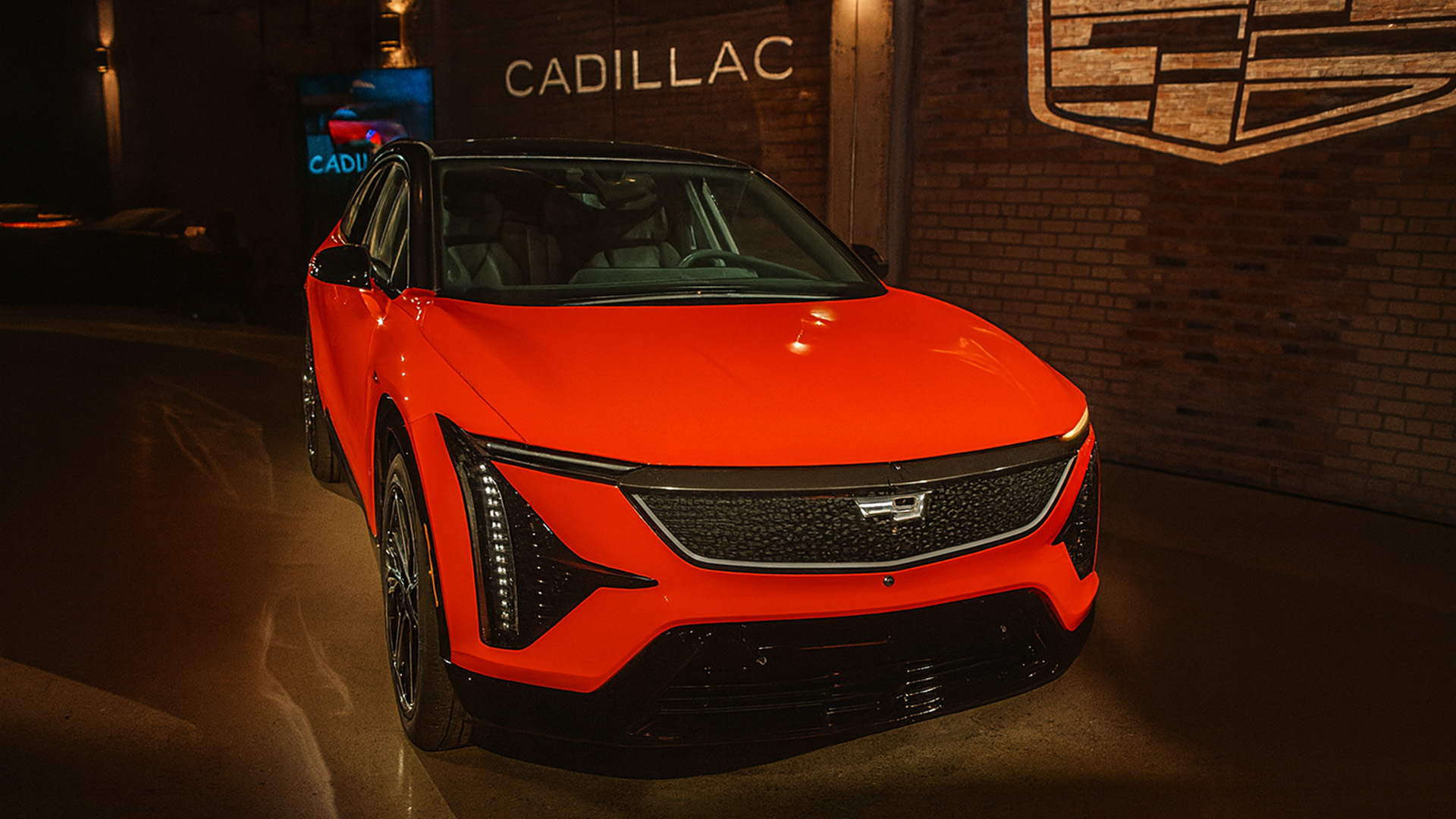 2025 Cadillac OPTIQ Walkaround and Interior Overview