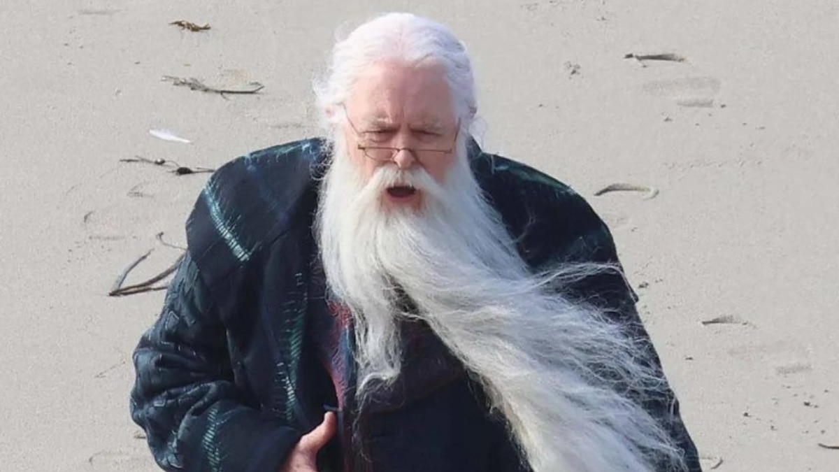 John Lithgow’s Dumbledore Look From HBO’s ‘Harry Potter’ Leaks Online ...