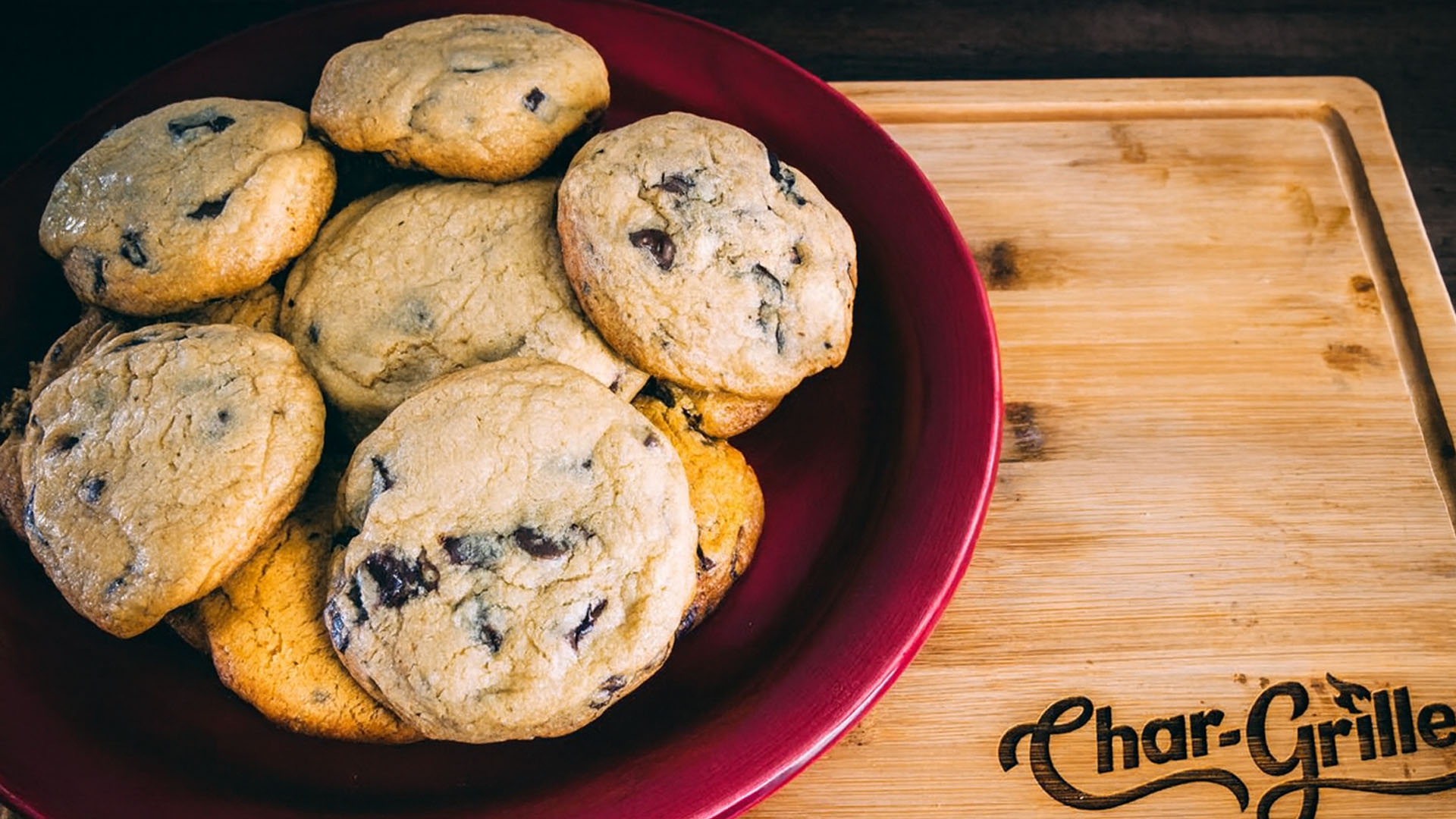 How to Make the Best Chocolate Chip Cookies