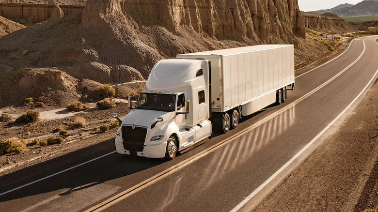 Which Semi Trucks Use Cummins Engines?