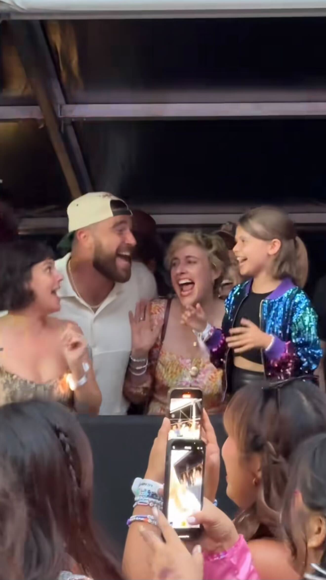 Taylor Swift details Travis Kelce’s mortifying Eras Tour fail with A ...