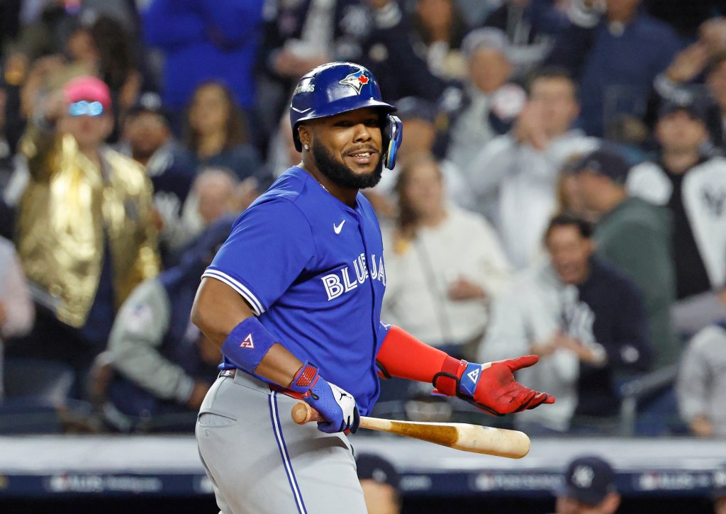 ‘Daaaaaaa Yankees lose!’: Vladimir Guerrero sticks it to rivals in beer ...