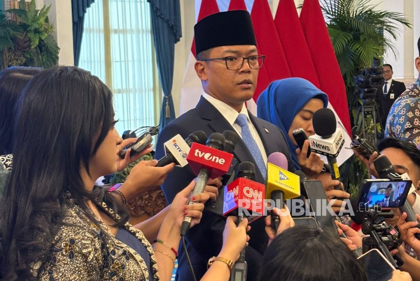 RI pantau kondisi WNI di Iran, belum putuskan evakuasi