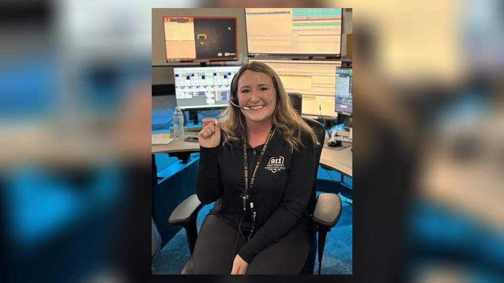 ‘With calm confidence;’ Dispatcher helps deliver baby on Ohio interstate