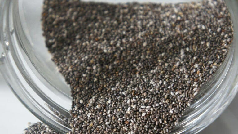 AIIMS-trained doctor explains what happens when you eat chia seeds for ...