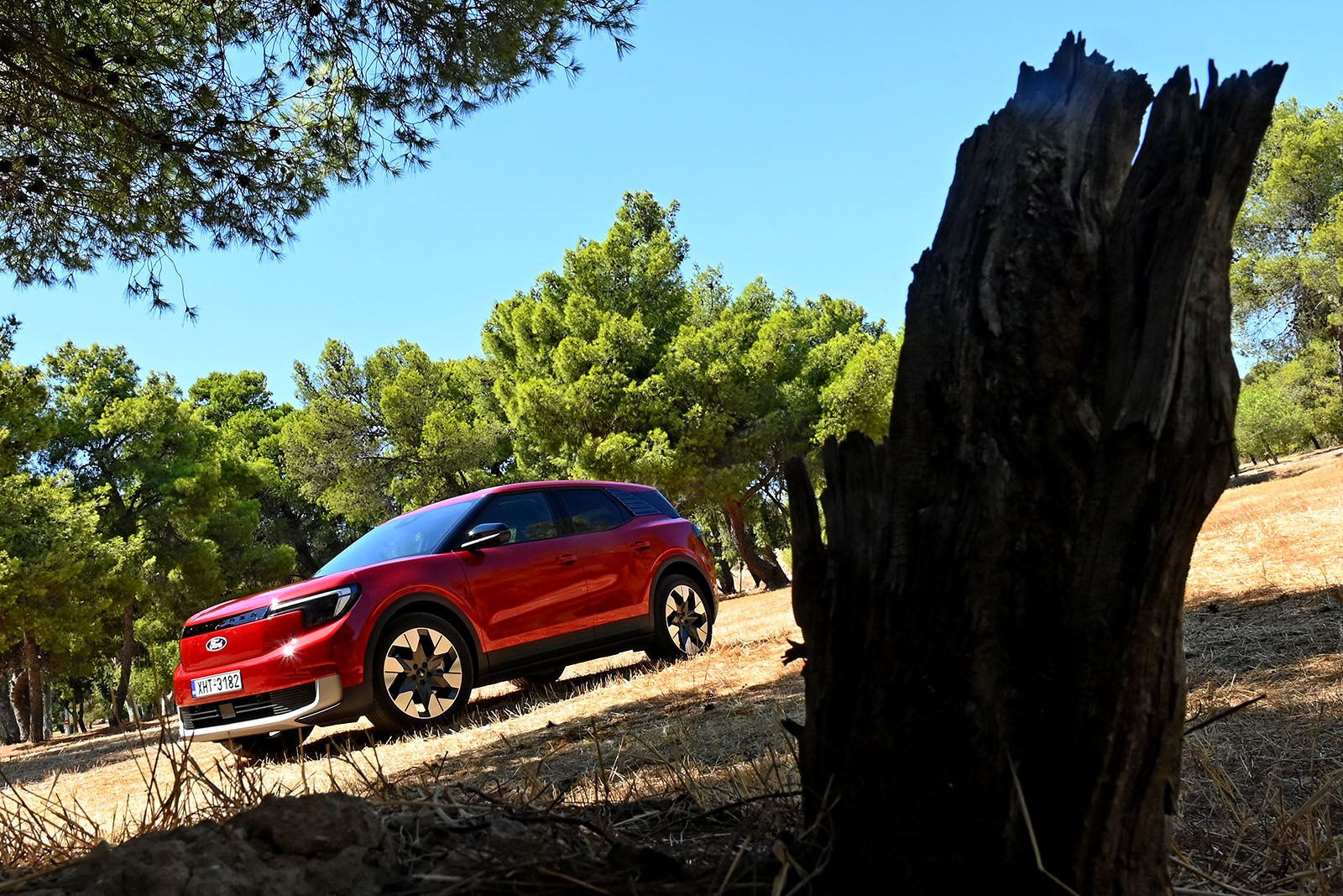 Δοκιμή του Ford Explorer, του ηλεκτρικού C-SUV που είναι μαζί ευέλικτο ...