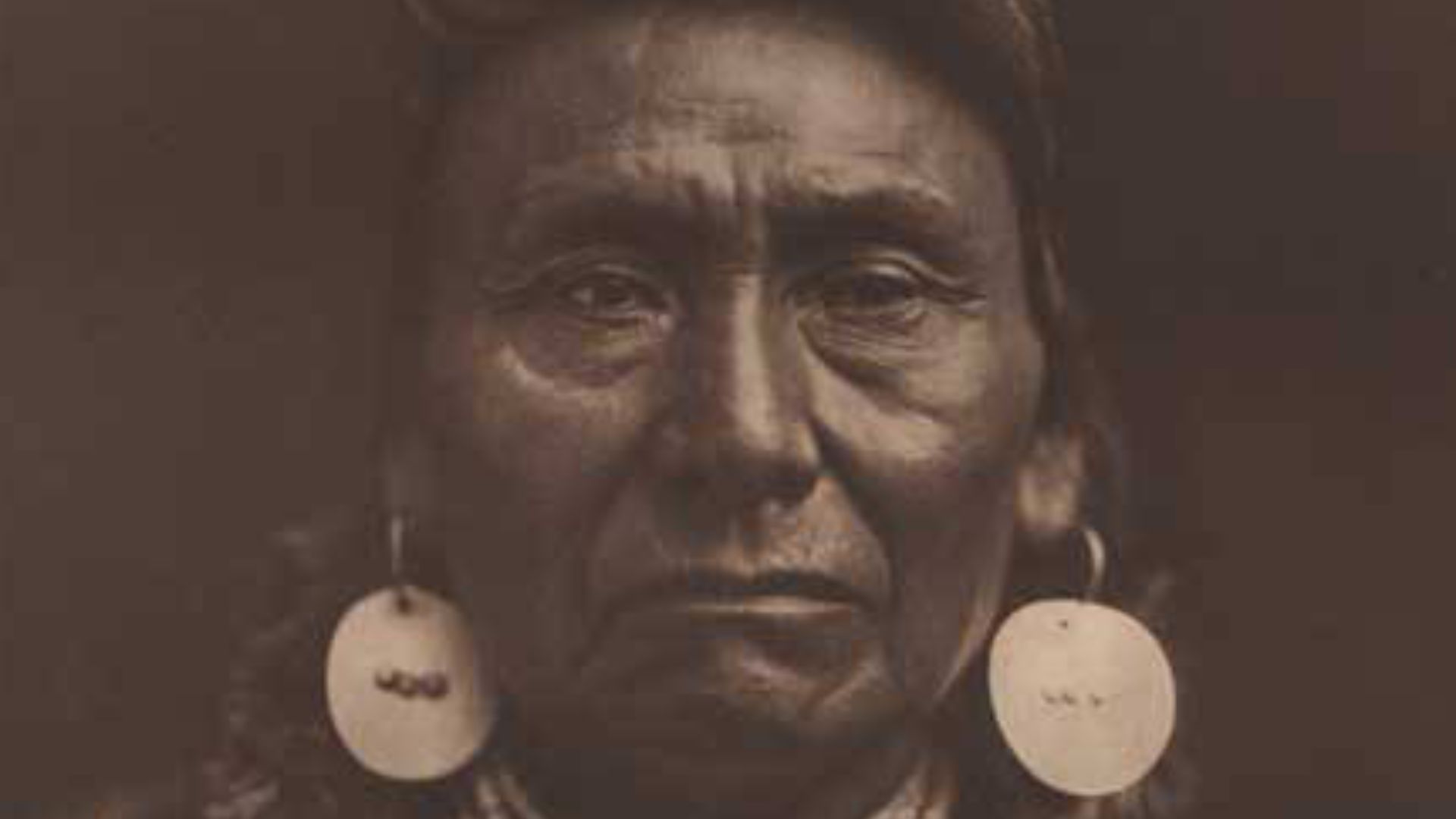 Striking Photographs That Capture Native American Life Over 100 Years Ago