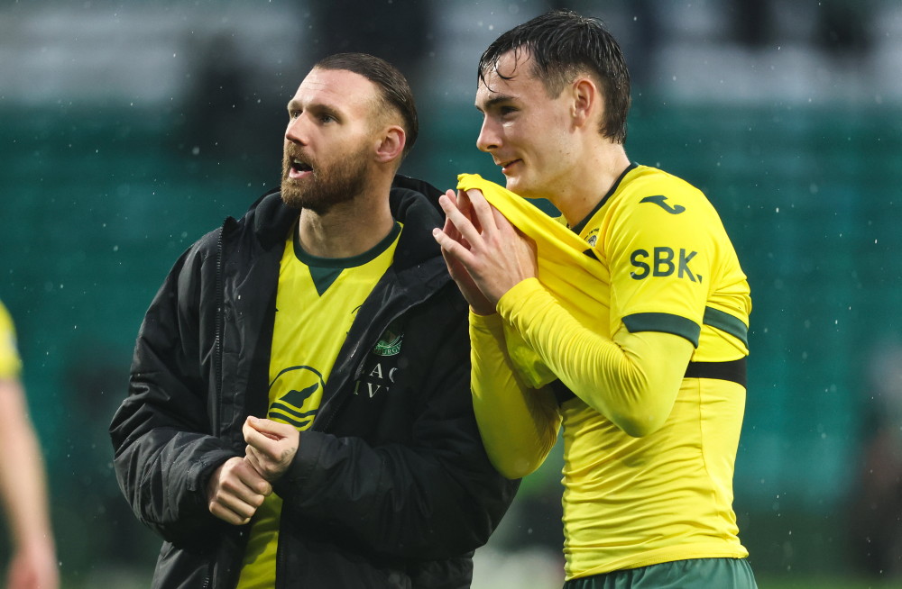 Hibs contracts 25/26: Here are all 10 players out of contract at Easter ...
