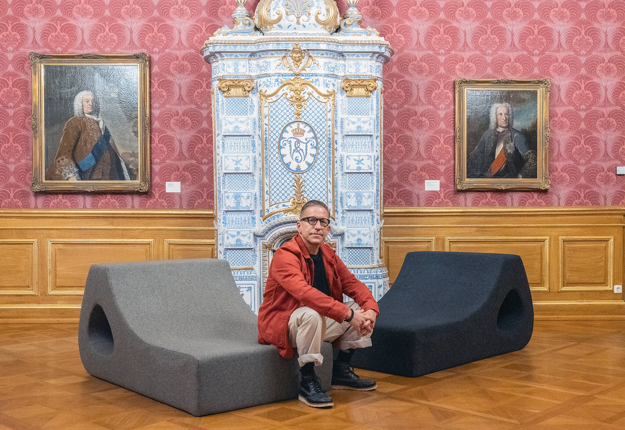 Design-Künstler Lars Contzen schenkt dem Städtischen Museum Hanau ...