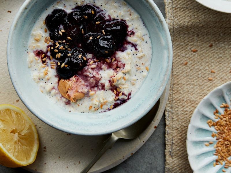 8 Foods That Help You Sleep And 8 That Keep You Awake