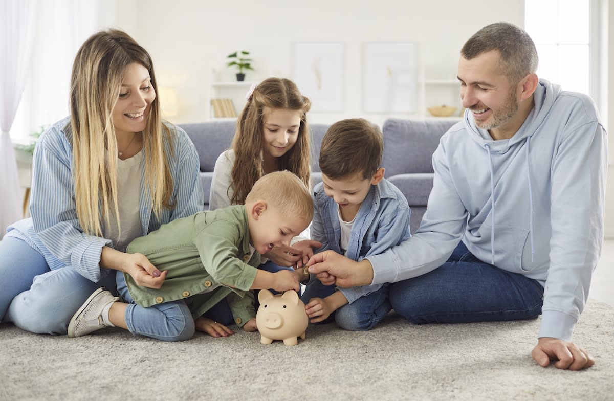 Best Custodial Investment Accounts In 2025