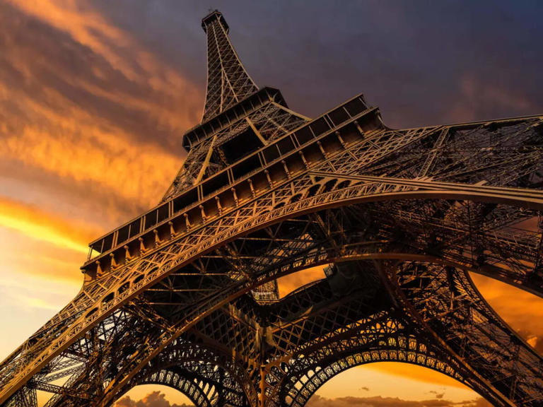 Why the Eiffel Tower in Paris has been closed since Oct 2 and will it ...
