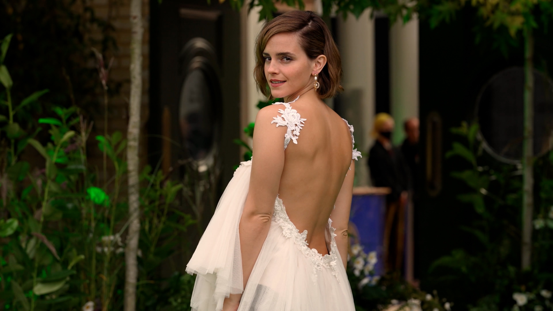 Emma Watson has been rocking a diamond ring but it has nothing to do ...