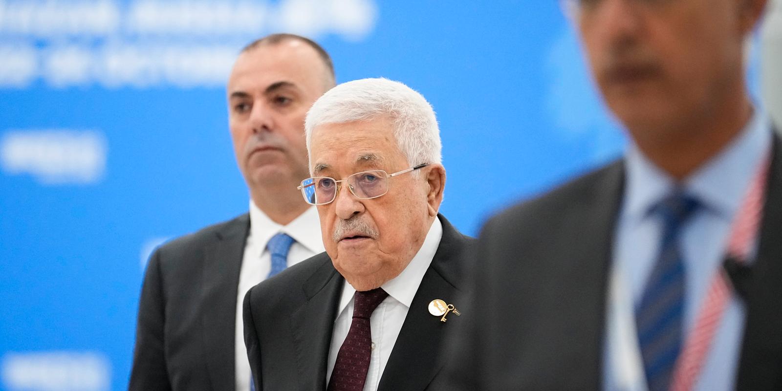 Abbas berömmer Trump: ”Redo att samarbeta”