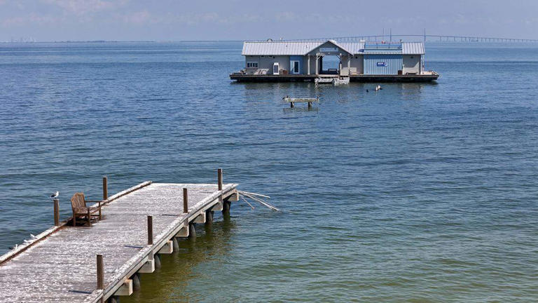 Anna Maria sets reopening timetable for City Pier after hurricane ...