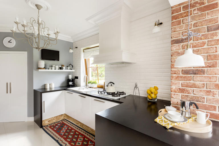 22 Small Kitchen Ideas on a Budget That Impress