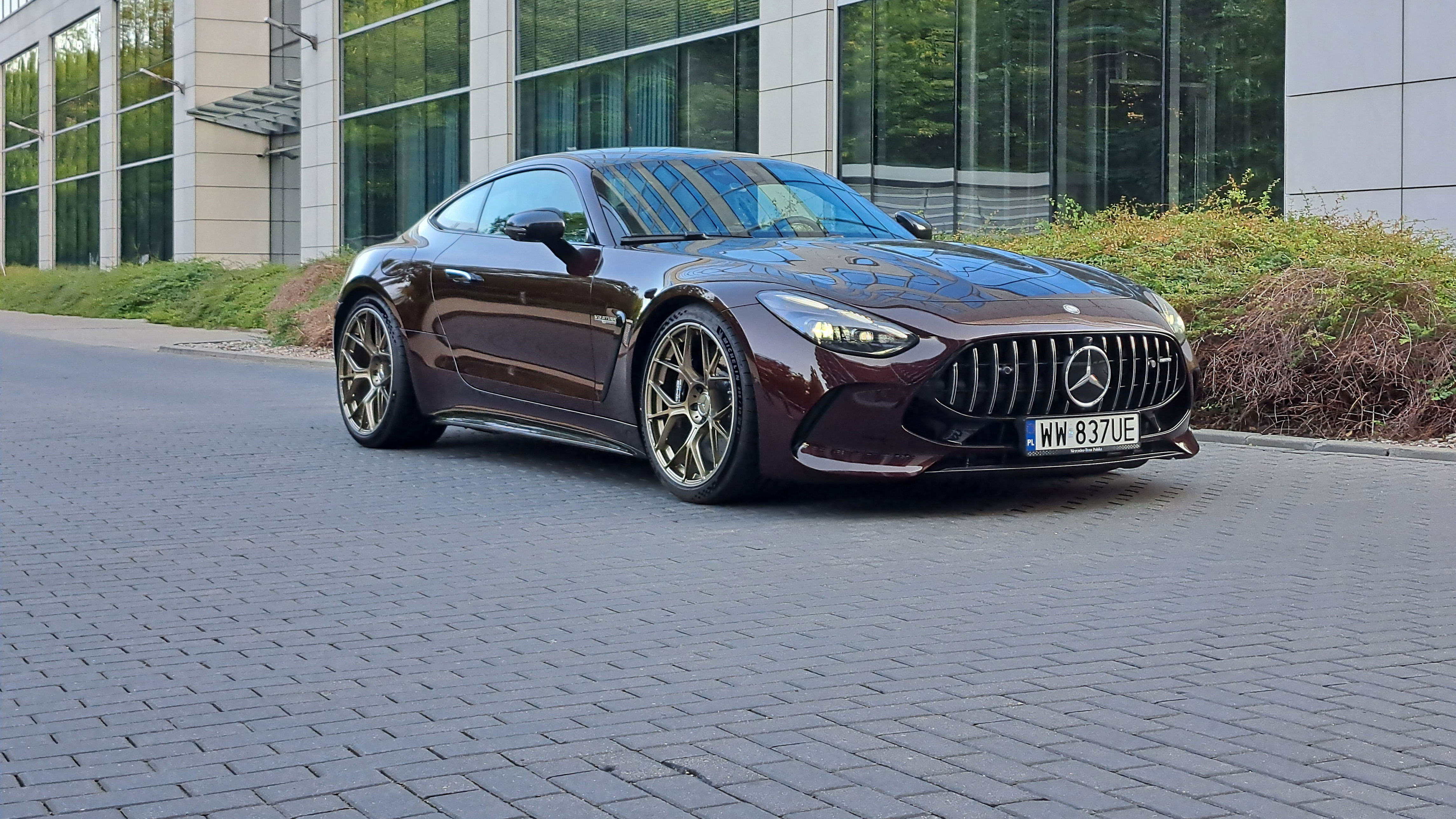 Mercedes-AMG GT 63 S E-Performance bije rekordy. Hybrydowe 816 KM i 2,8 ...