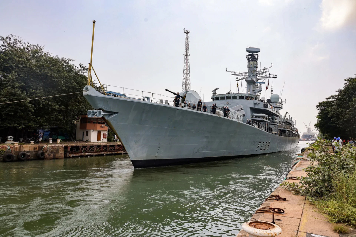 Busy Royal Navy stalwart HMS Richmond to be decommissioned after ...