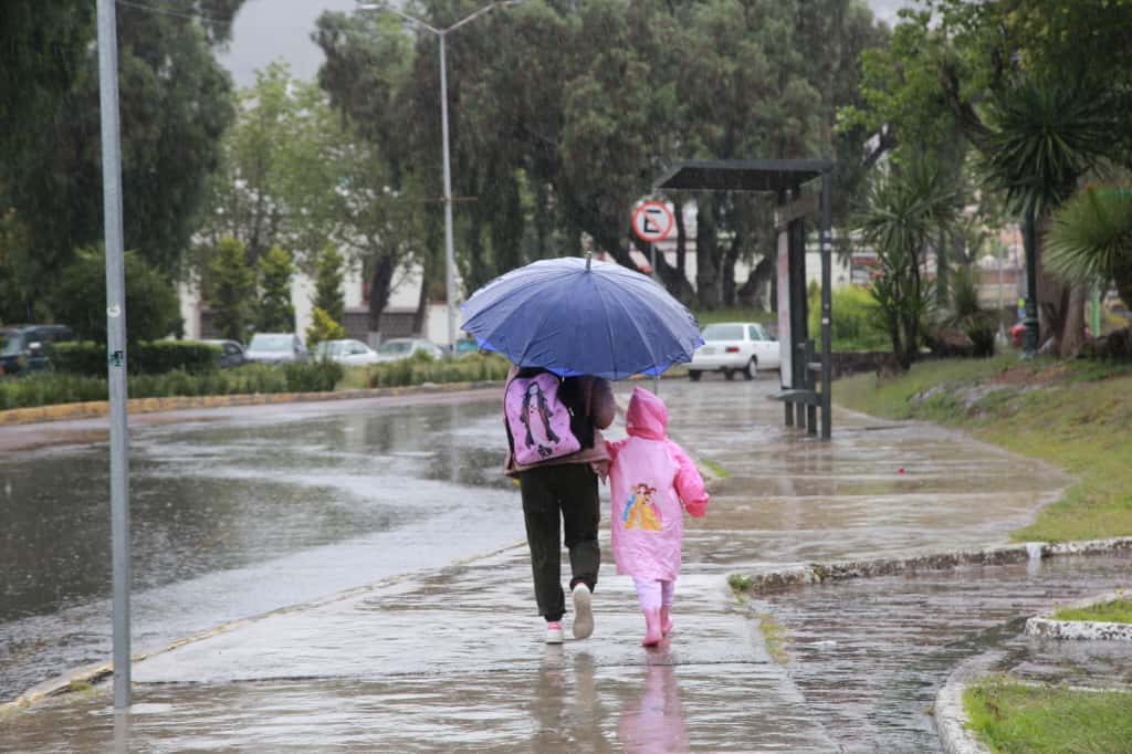 SEP suspende clases en 90 municipios de Puebla por lluvias este 5 de ...