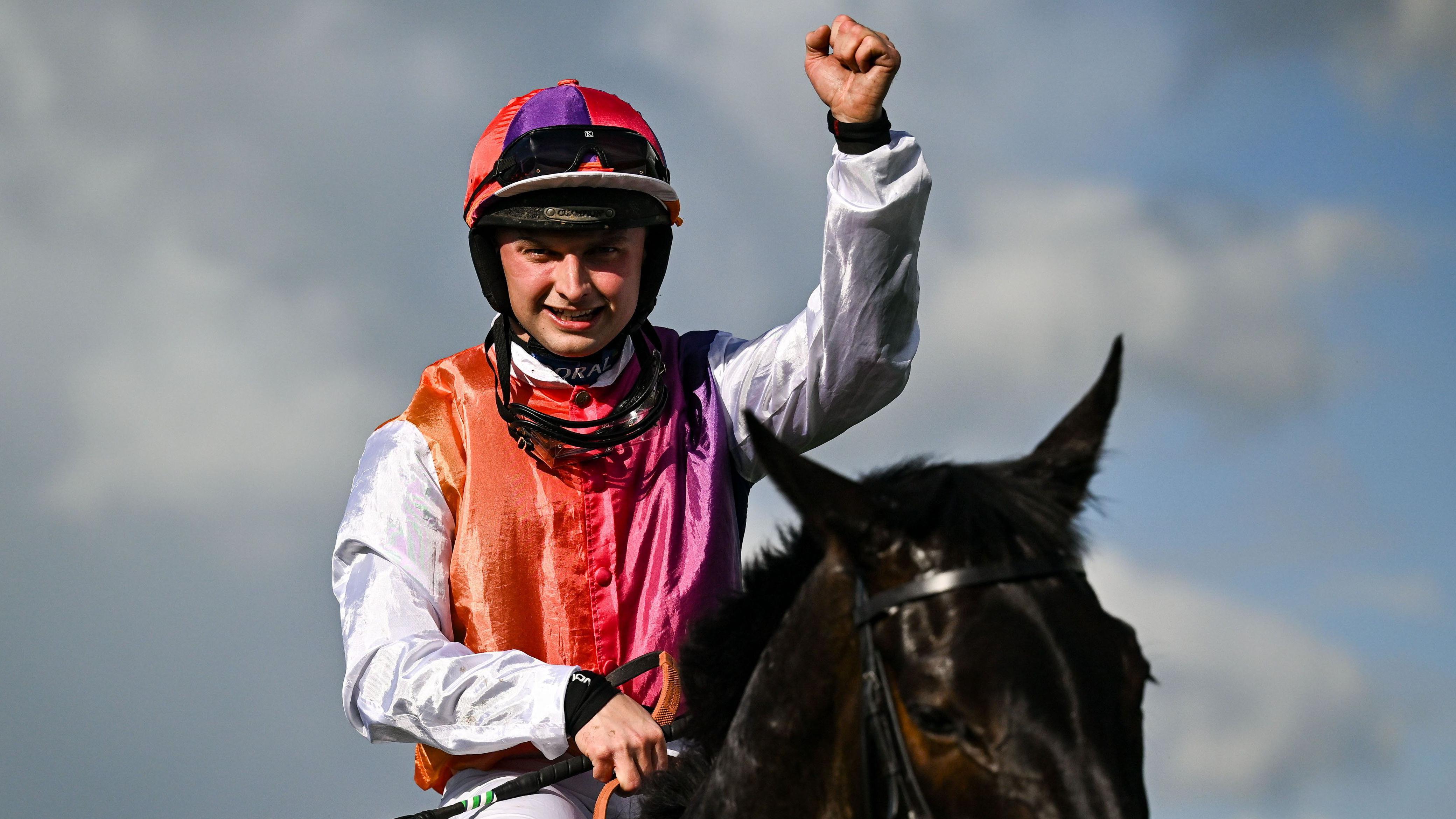 Bowen aims to top 100 wins at first Welsh Racing Festival