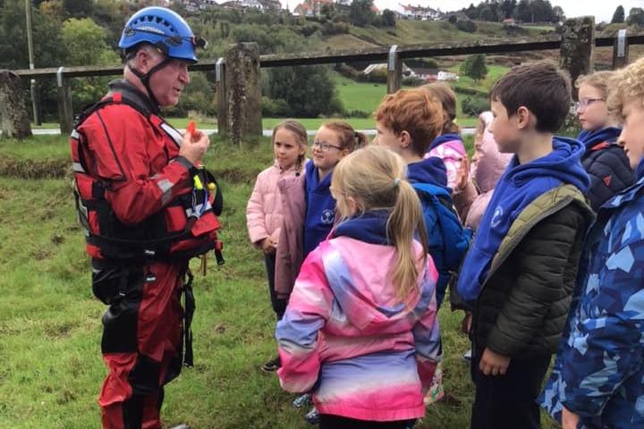 Youngsters at Castleton School learn life-saving skills from Whitby ...