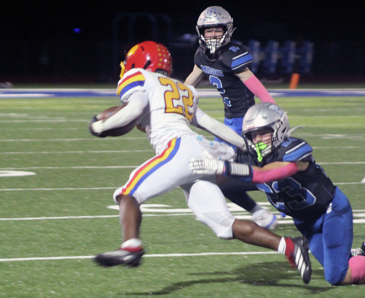 Shells brace for football showdown with No. 9-ranked Breese Central