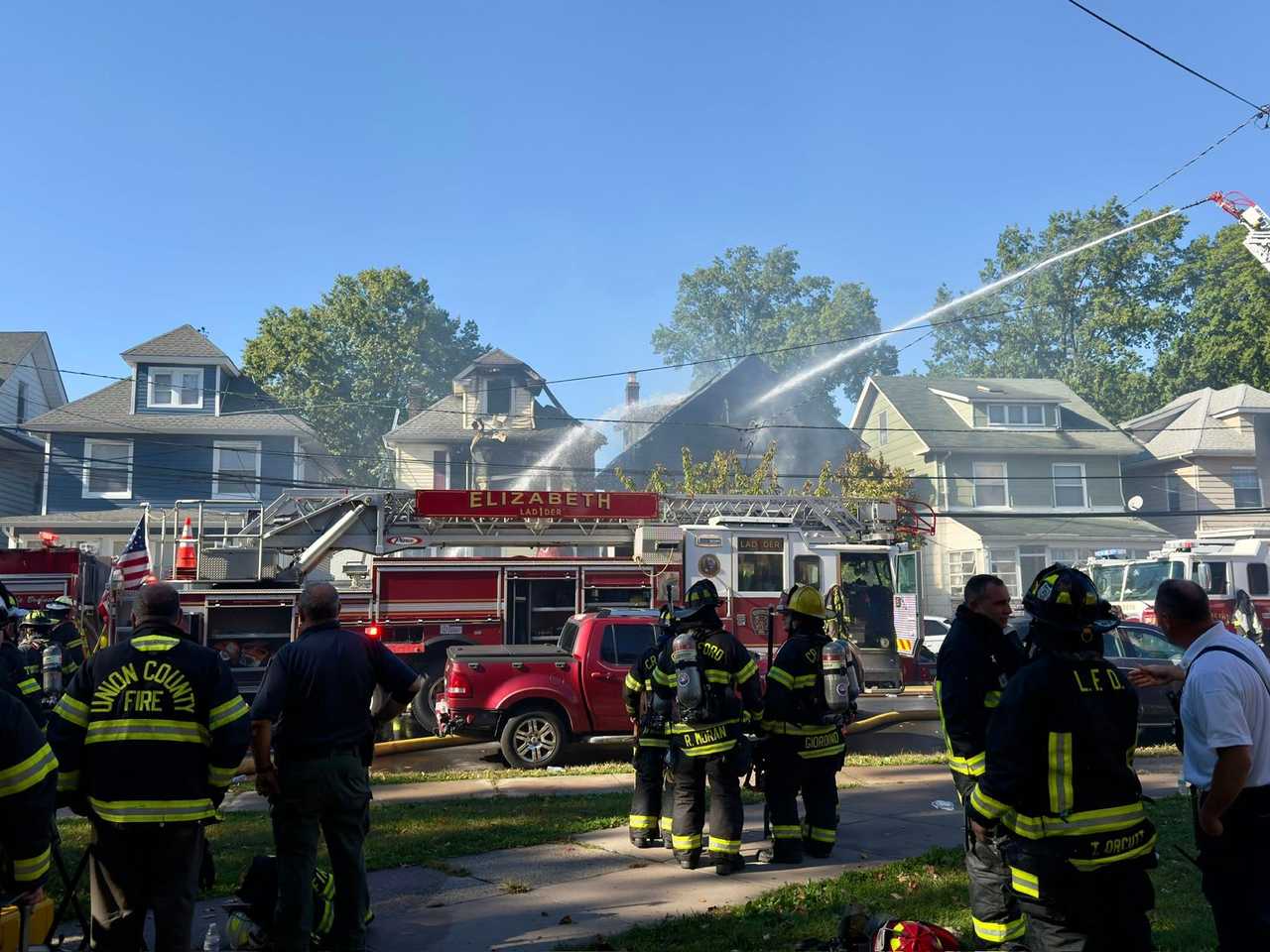 2 Firefighters Injured, 9 Displaced In Elizabeth Fire: Authorities