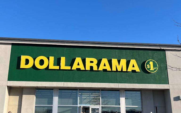 Dollarama vend maintenant du lait au chocolat du Québec à prix mini