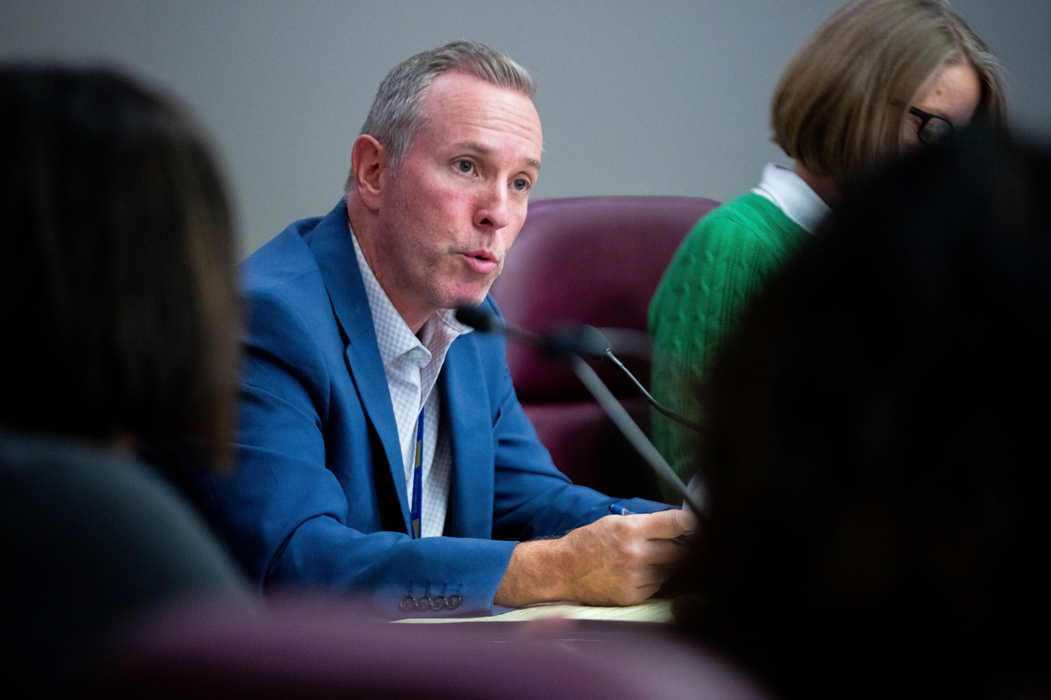 Des Moines School Board approves 2-year contract for interim ...