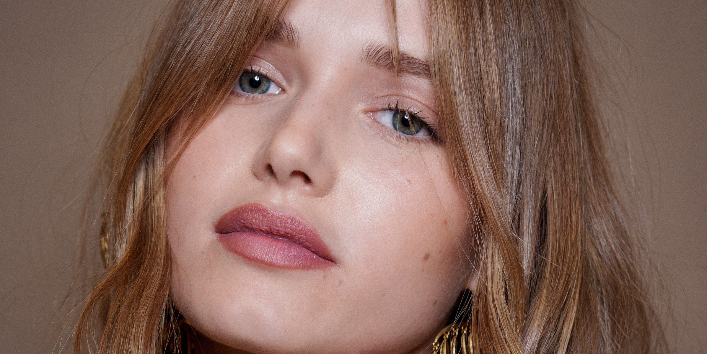 Fine hair vs thinning hair: How to make your strands look thicker and ...