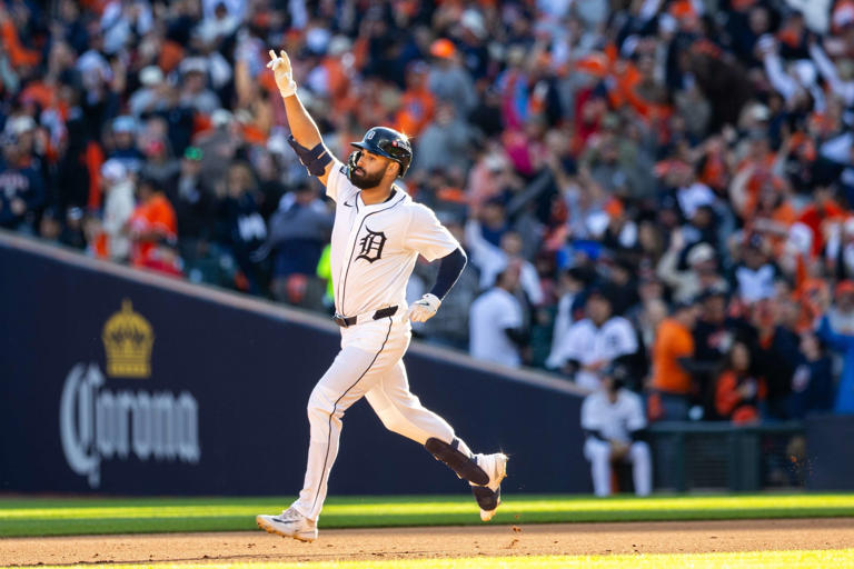 Tigers’ Game 5 in Seattle moves to primetime slot; winner advances to ...