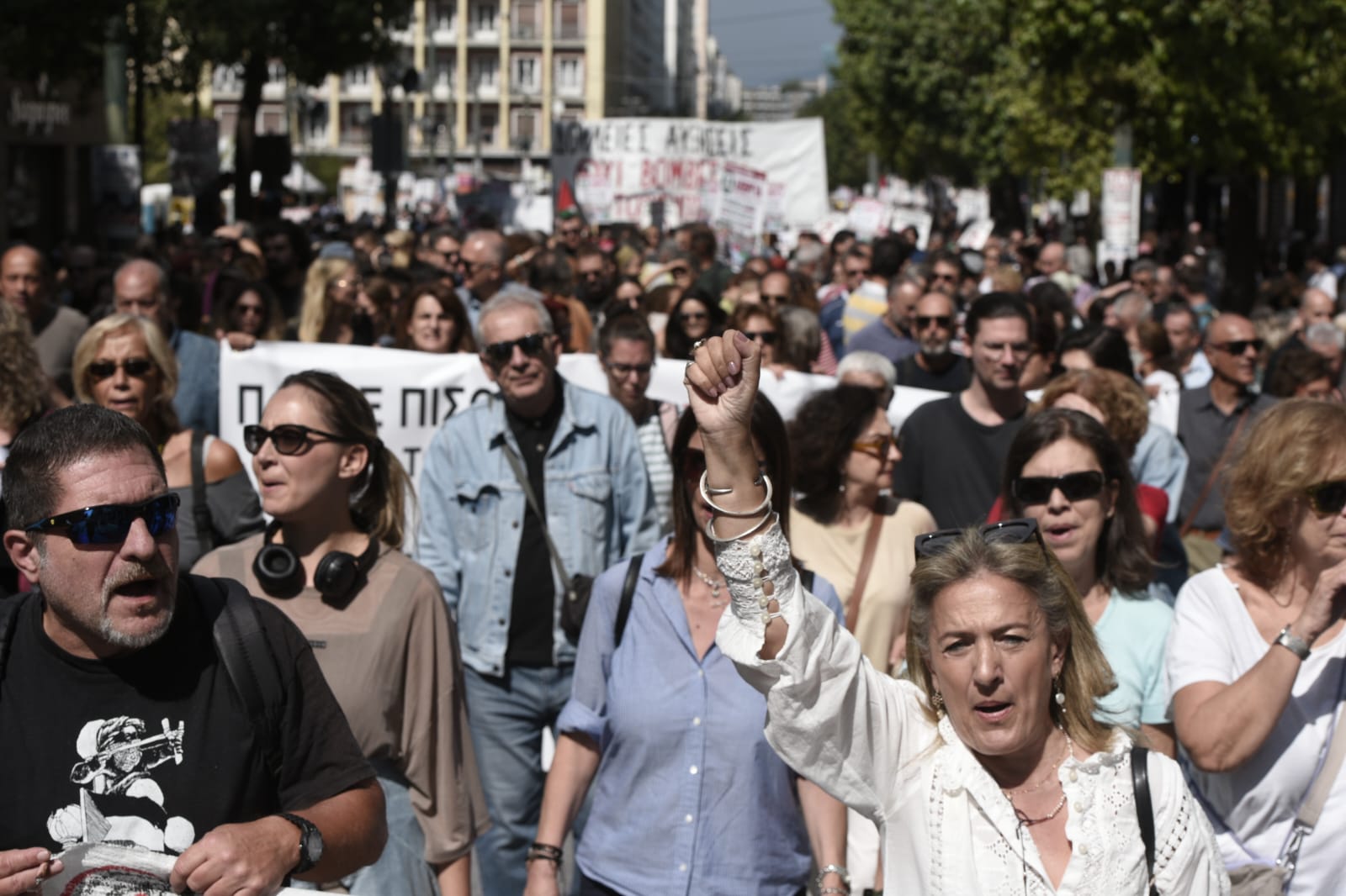Eπαναφορά των συλλογικών συμβάσεων – Στις 10:30 οι επίσημες ανακοινώσεις