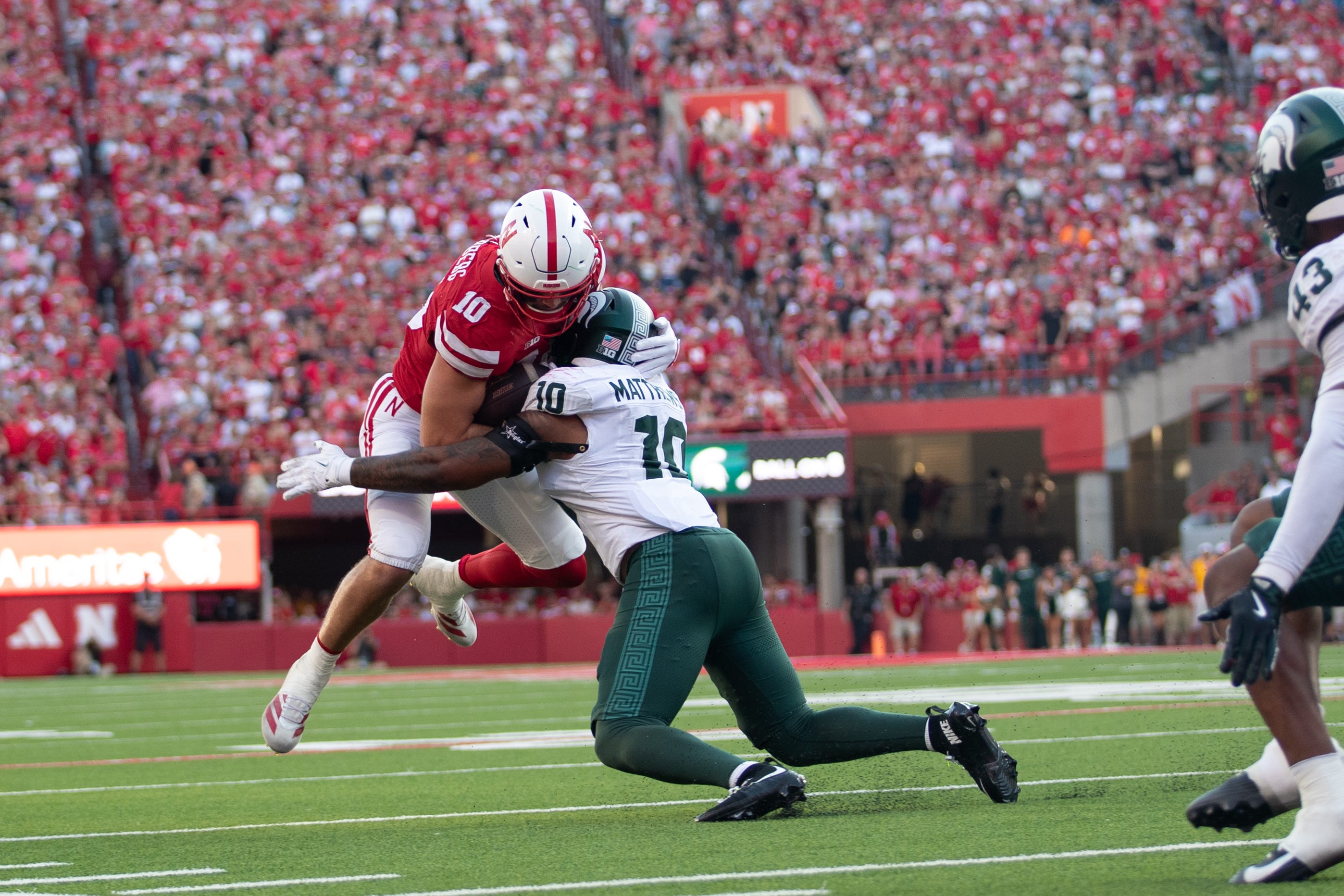 Michigan State defense has allowed most points per game in Big Ten play ...