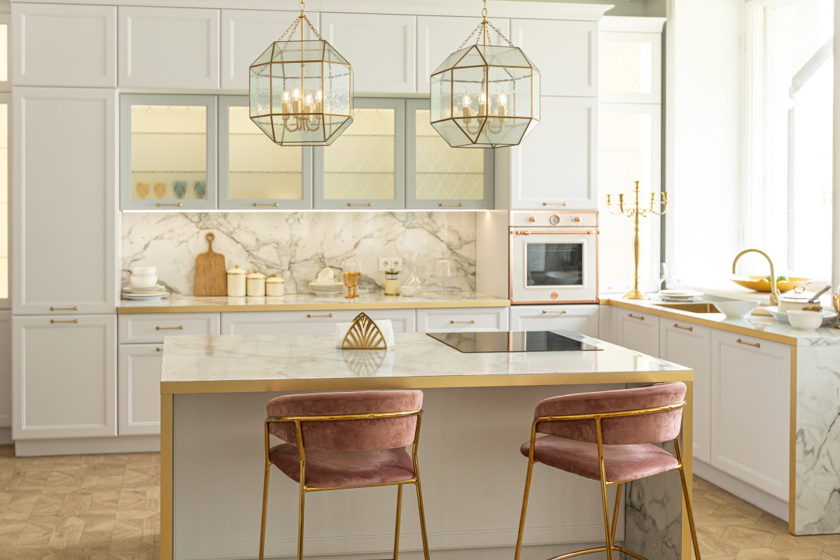 22 Small Kitchen Ideas on a Budget That Impress