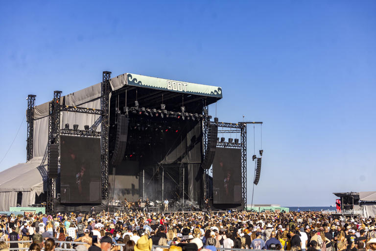 Rock and Country Vibes Hit Ocean City Beaches