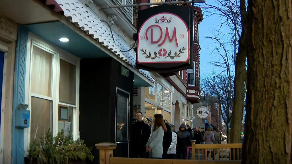 Popular Chicago restaurant Dear Margaret in Lakeview closes permanently ...