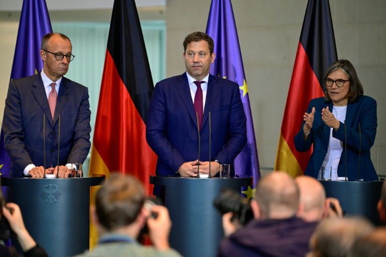 Merz nach Auto-Gipfel: "2035 darf es keinen harten Schnitt geben"