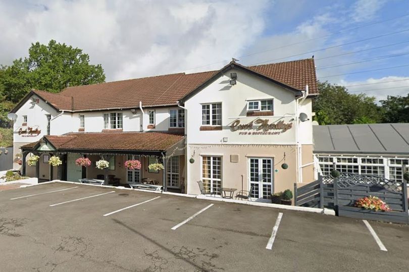Multiple food poisoning cases confirmed after lunch at popular Welsh pub
