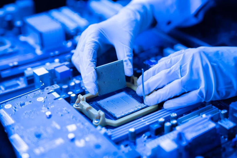 Semi-conducteurs : ASML dans le collimateur de Washington pour ses ...