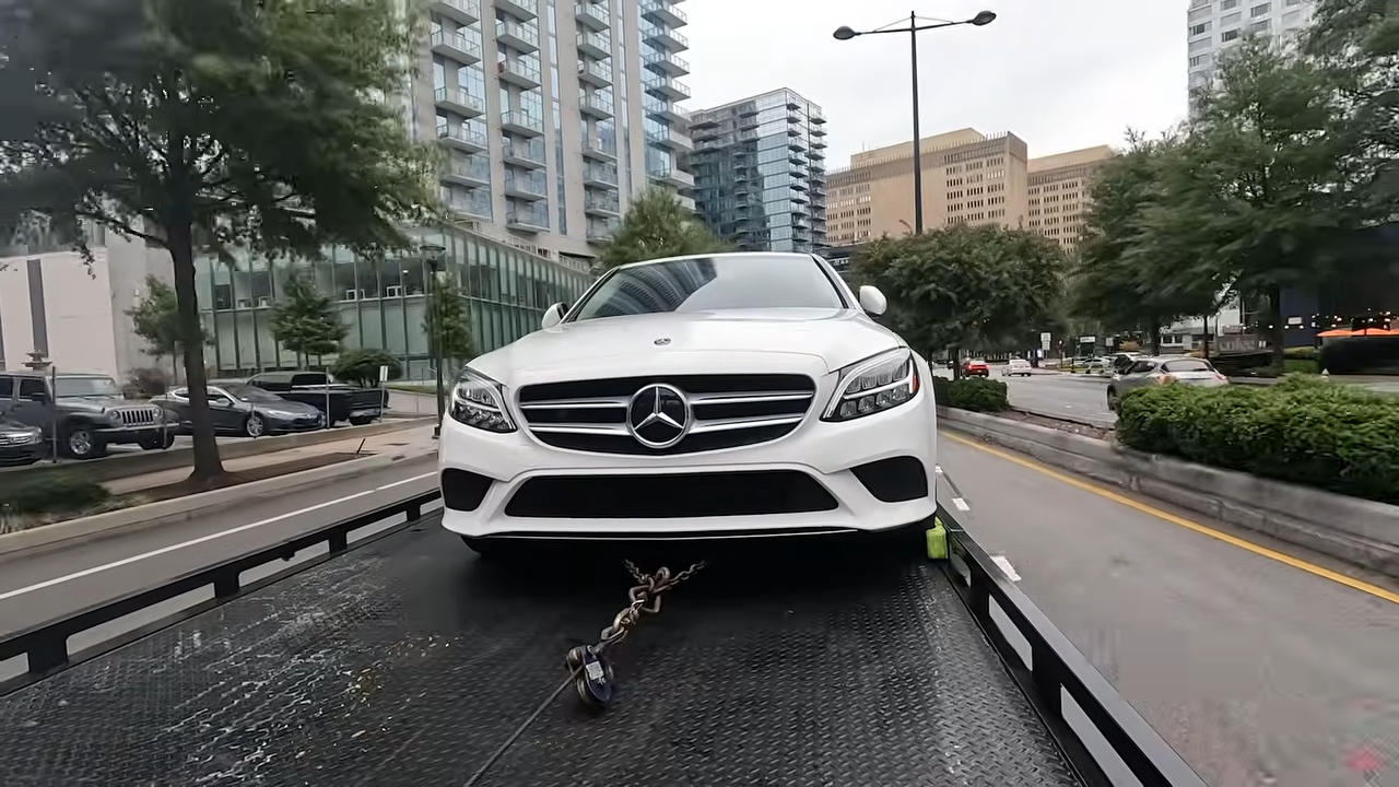 Uber Eats Driver’s Car Ends Up on the Hook