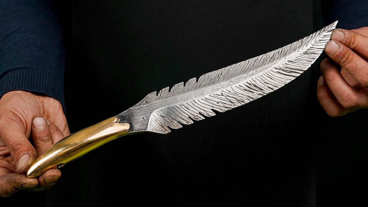 This feather is able to cut off even metal! A knife that will ...