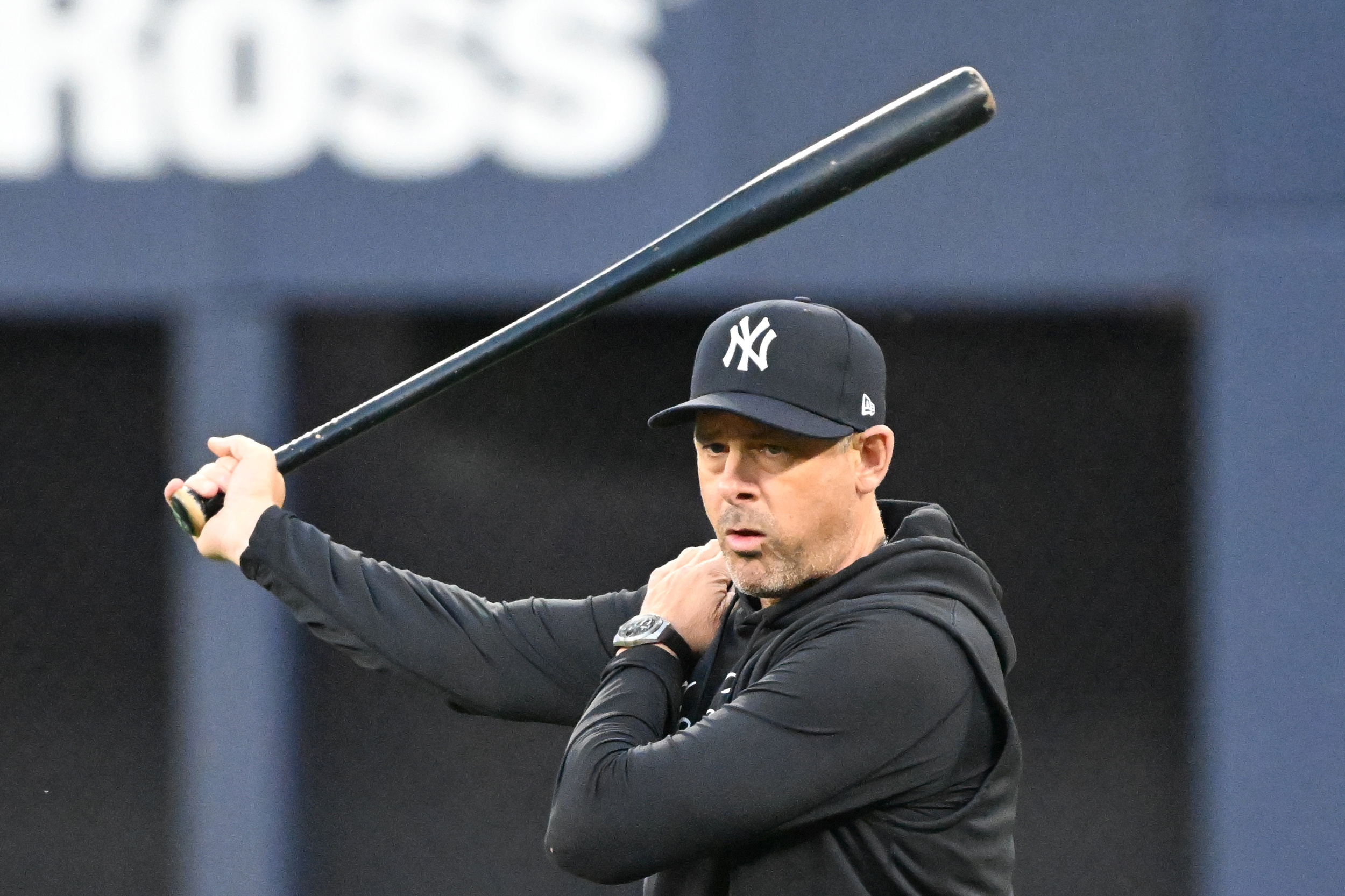 Derek Jeter turns heads with his claim about Aaron Boone