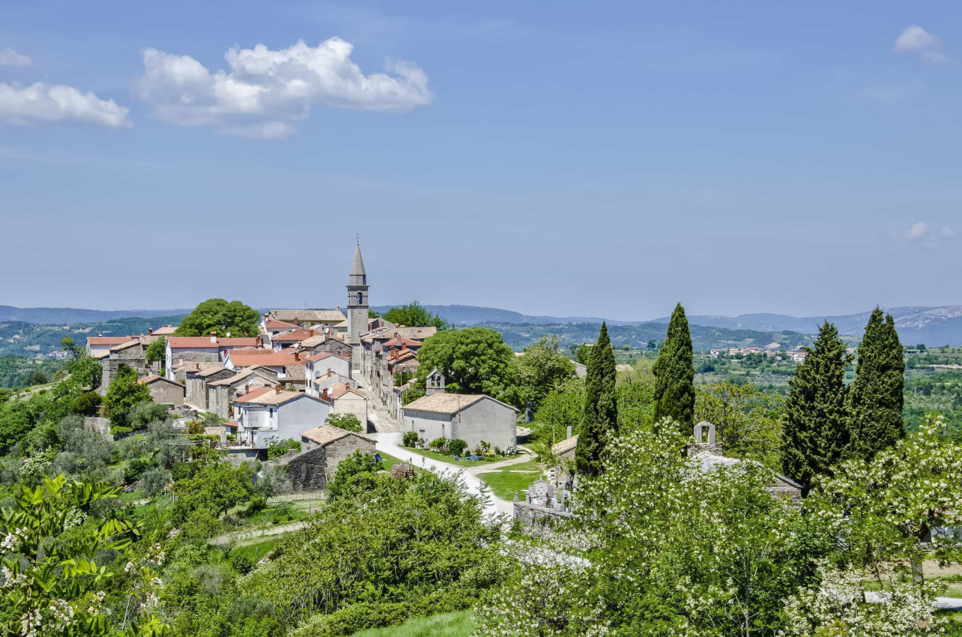 30 of the smallest cities in the world