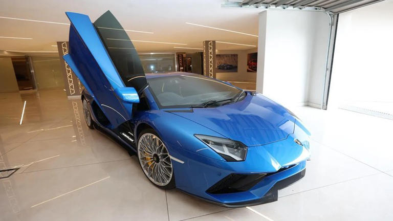 Inside the SIU's R820 million raid on Hangwani Maumela's luxury Sandton ...