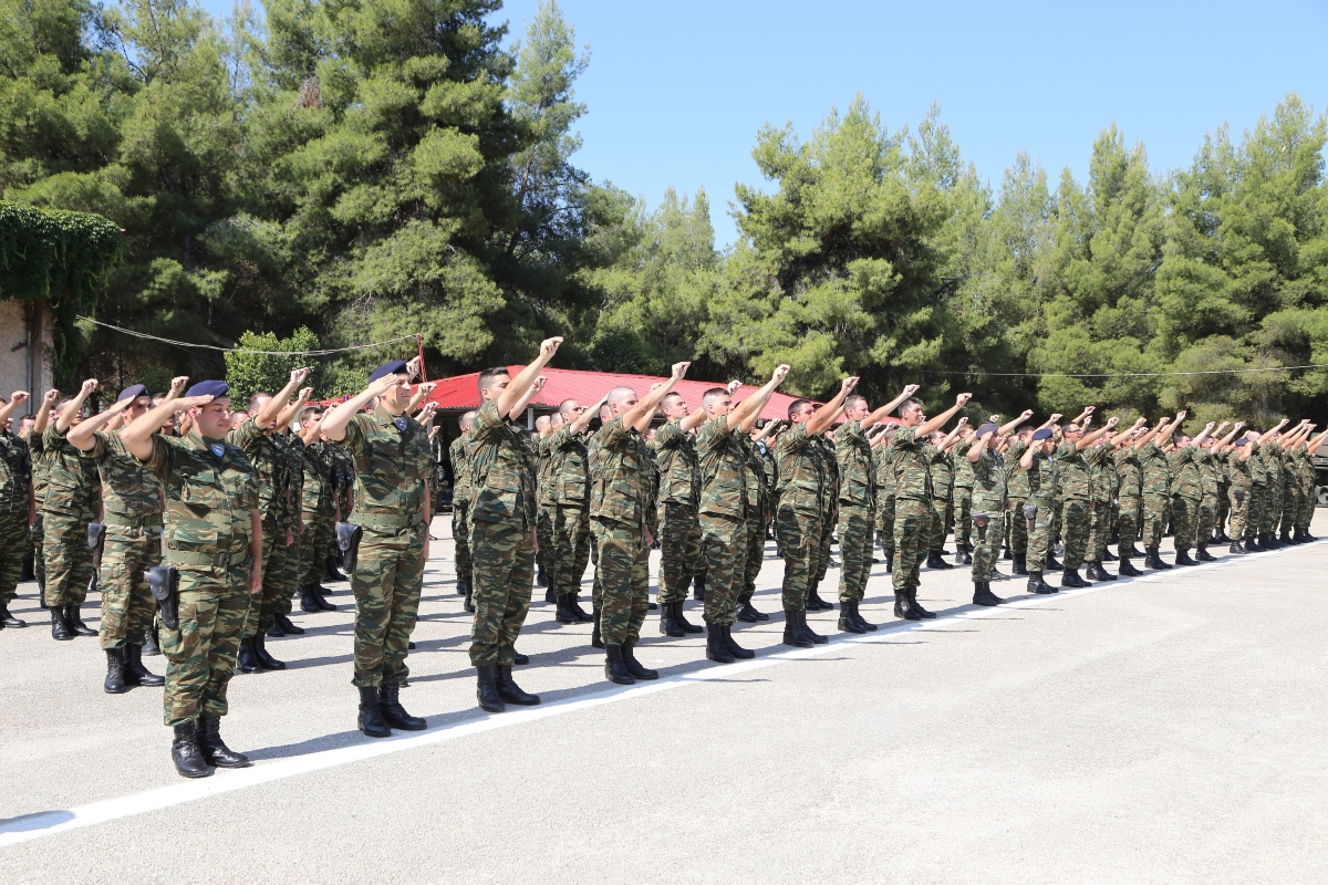 Στρατιωτική θητεία: Εκδόθηκε η ΚΥΑ που αυξάνει έως 1.036% τις απολαβές ...