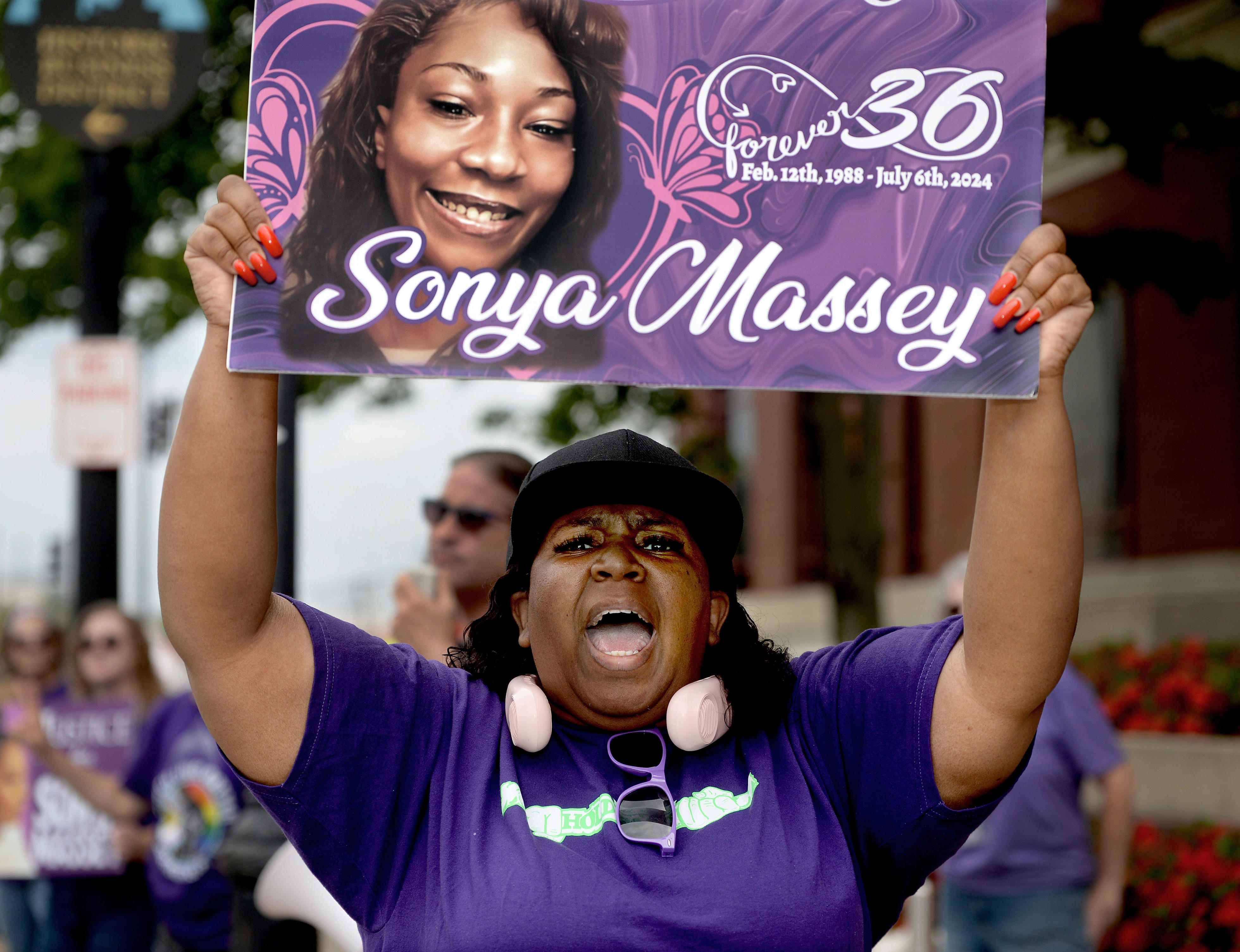 Who is Sonya Massey? Murder trial of Sangamon County deputy starts Monday