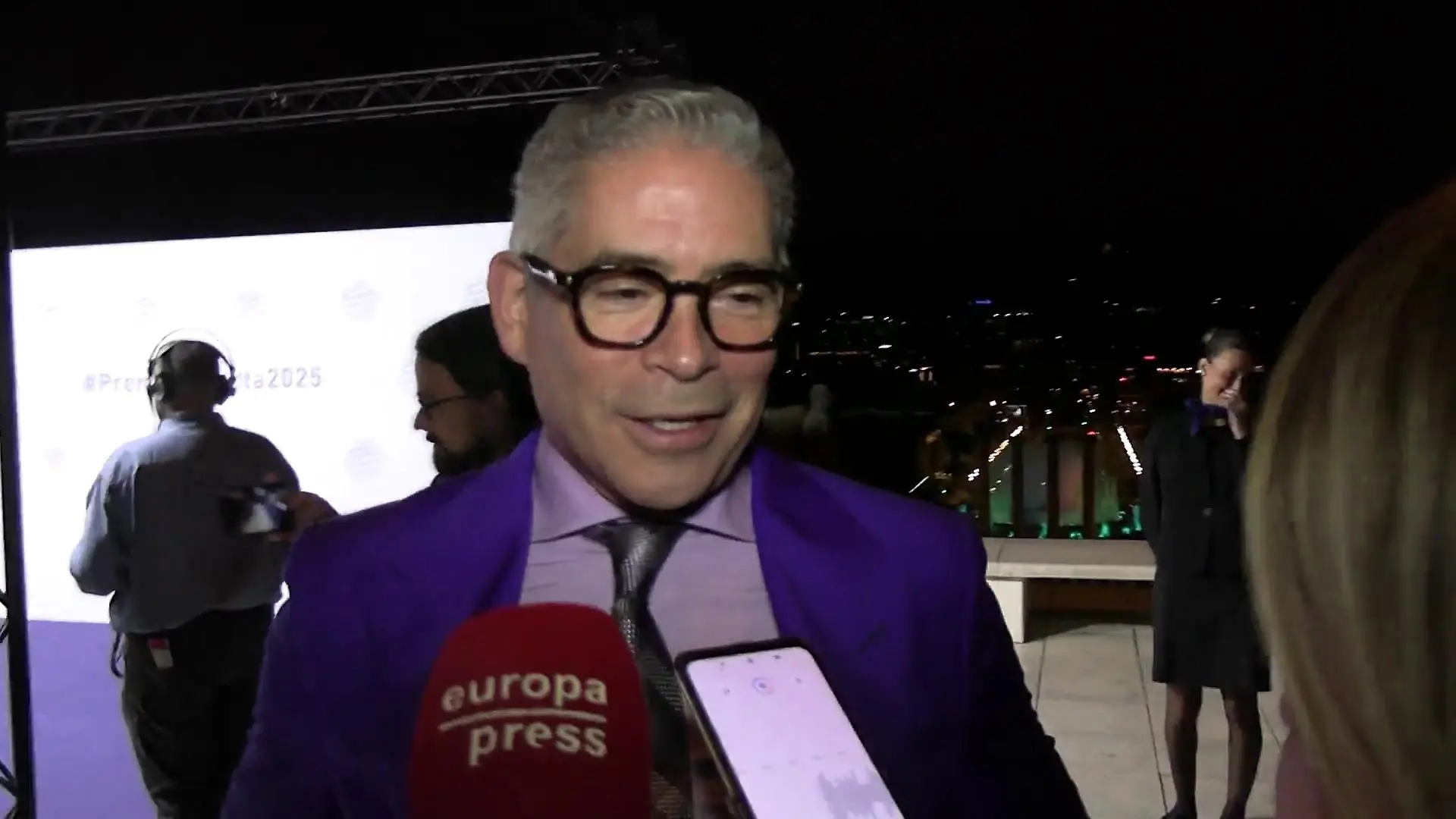 Boris Izaguirre intenta poner paz entre Amaia Montero y Cayetana ...